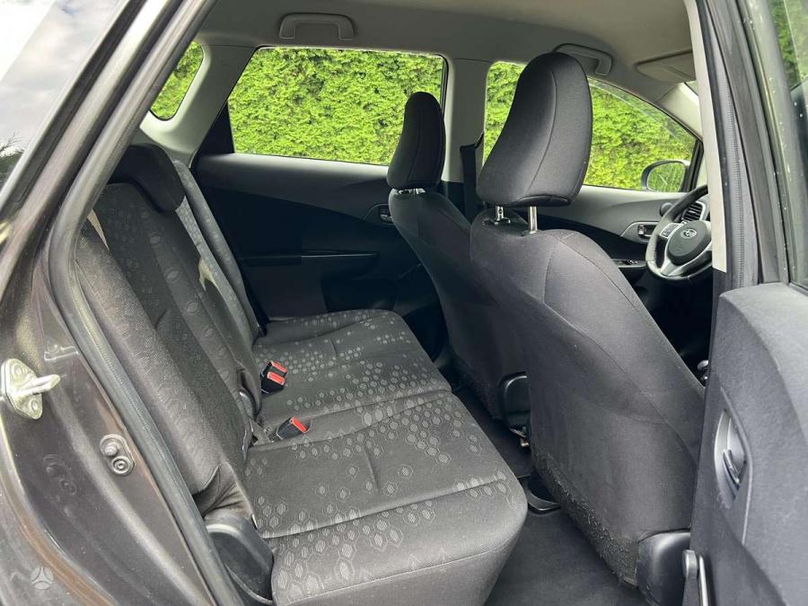 Pelēks Subaru Trezia 2012 Viļņa, ar dzinēja tilpumu 1.36 L un nobraukumu 132 tūkst. km par 3499 €, foto 14 vietnē AUTOMOTO.COM.LV