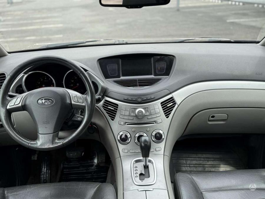 Black Subaru Tribeca 2005 in Vilnius, with an engine capacity of 3.00 L and mileage of 340 thousand km for 2450 €, photo 8 on AUTOMOTO.COM.LV
