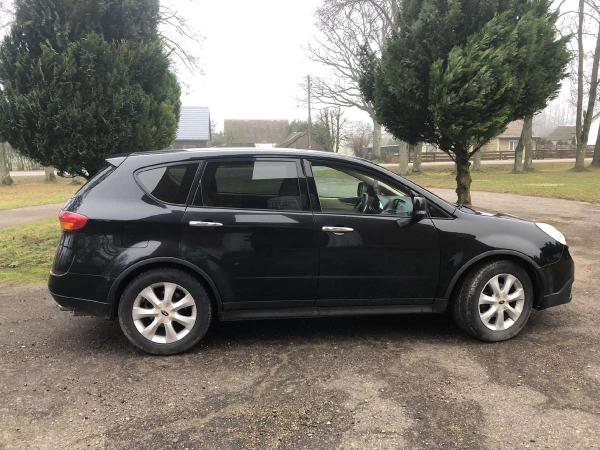 Black Subaru Tribeca 2006 in Kaunas, with an engine capacity of 3.00 L and mileage of 291 thousand km for 2400 €, photo 4 on AUTOMOTO.COM.LV