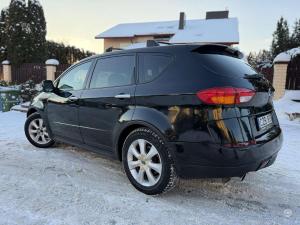 Black Subaru Tribeca 2007 in Vilnius, with an engine capacity of 0.00 L and mileage of 170 thousand km for 1980 €, photo 7 on AUTOMOTO.COM.LV