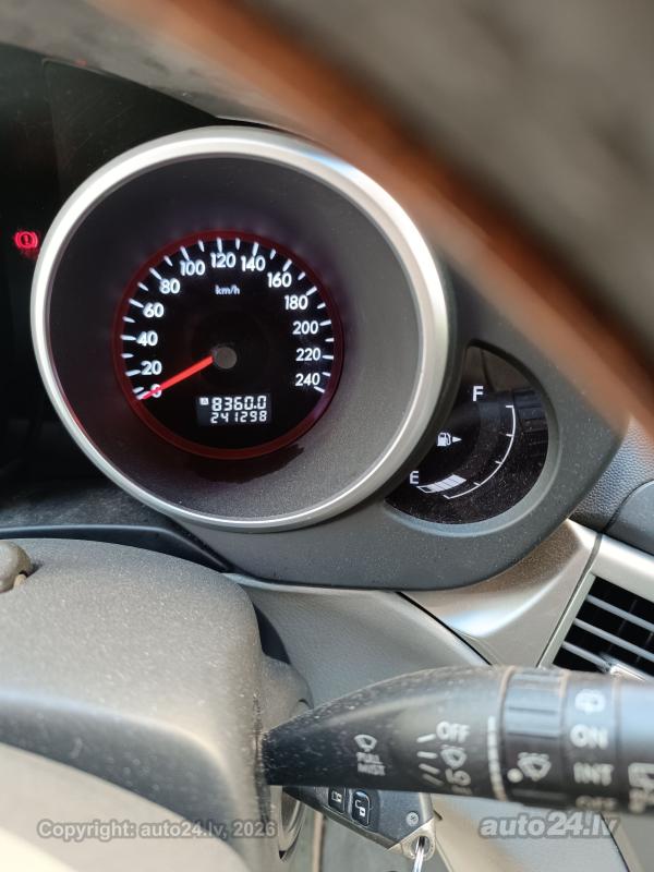 Zils Subaru Tribeca 2008 Tallina, ar dzinēja tilpumu 3.60 L un nobraukumu 240 tūkst. km par 3000 €, foto 7 vietnē AUTOMOTO.COM.LV
