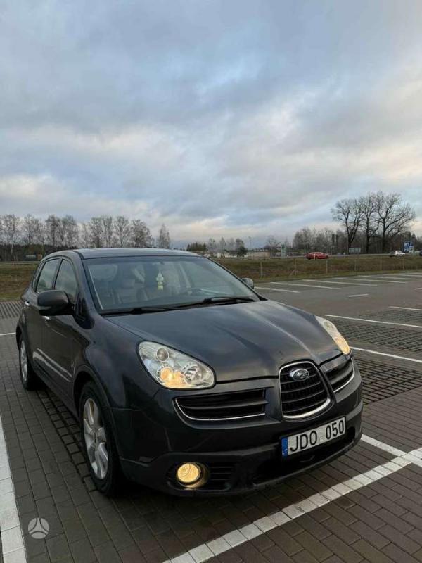 Pelēks Subaru Tribeca 2006 Viļņa, ar dzinēja tilpumu 3.00 L un nobraukumu 360 tūkst. km par 2750 €, foto 2 vietnē AUTOMOTO.COM.LV