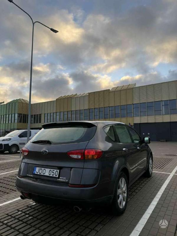 Pelēks Subaru Tribeca 2006 Viļņa, ar dzinēja tilpumu 3.00 L un nobraukumu 360 tūkst. km par 2750 €, foto 8 vietnē AUTOMOTO.COM.LV