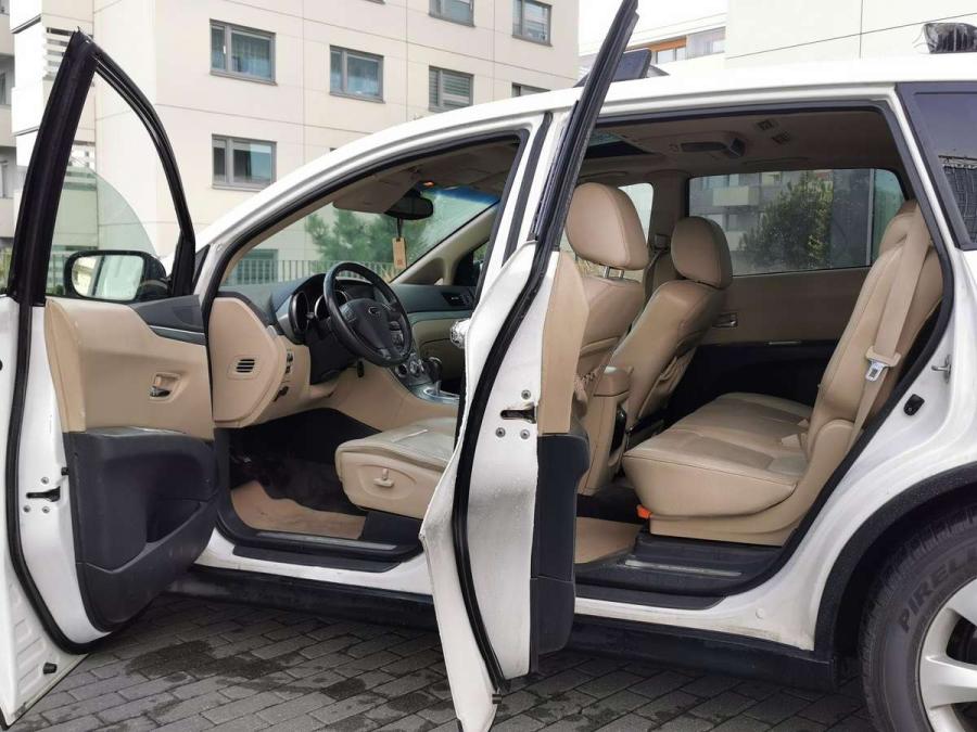White Subaru Tribeca 2009 in Vilnius, with an engine capacity of 3.00 L and mileage of 215 thousand km for 1990 €, photo 32 on AUTOMOTO.COM.LV