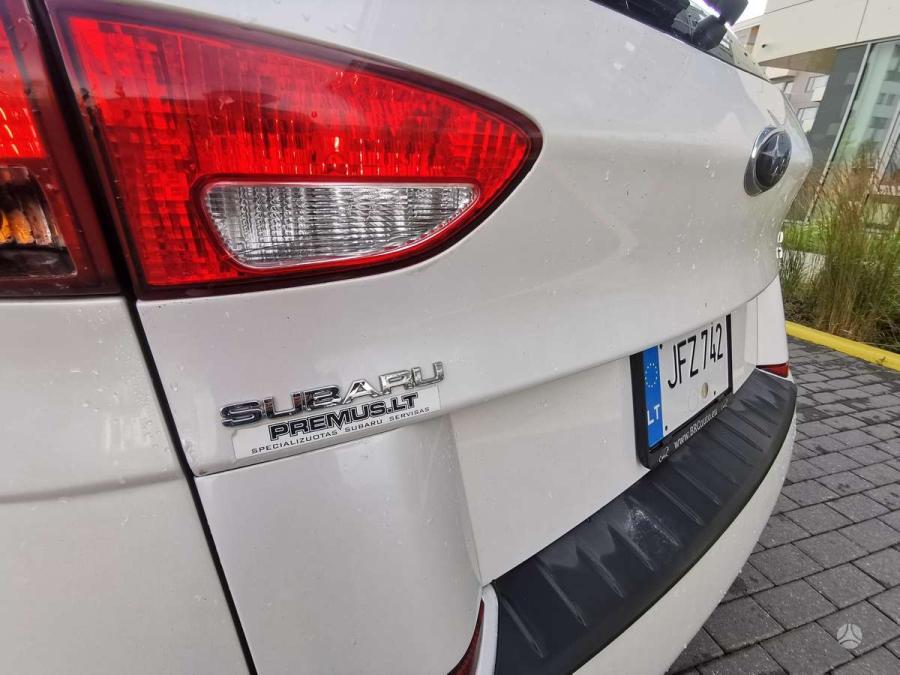 Balts Subaru Tribeca 2009 Viļņa, ar dzinēja tilpumu 3.00 L un nobraukumu 200 tūkst. km par 1900 €, foto 14 vietnē AUTOMOTO.COM.LV