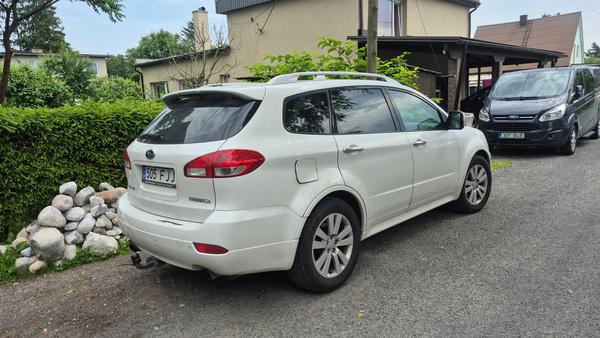 Balts Subaru Tribeca 2009 Pērnava, ar dzinēja tilpumu 3.60 L un nobraukumu 321 tūkst. km par 2300 €, foto 1 vietnē AUTOMOTO.COM.LV