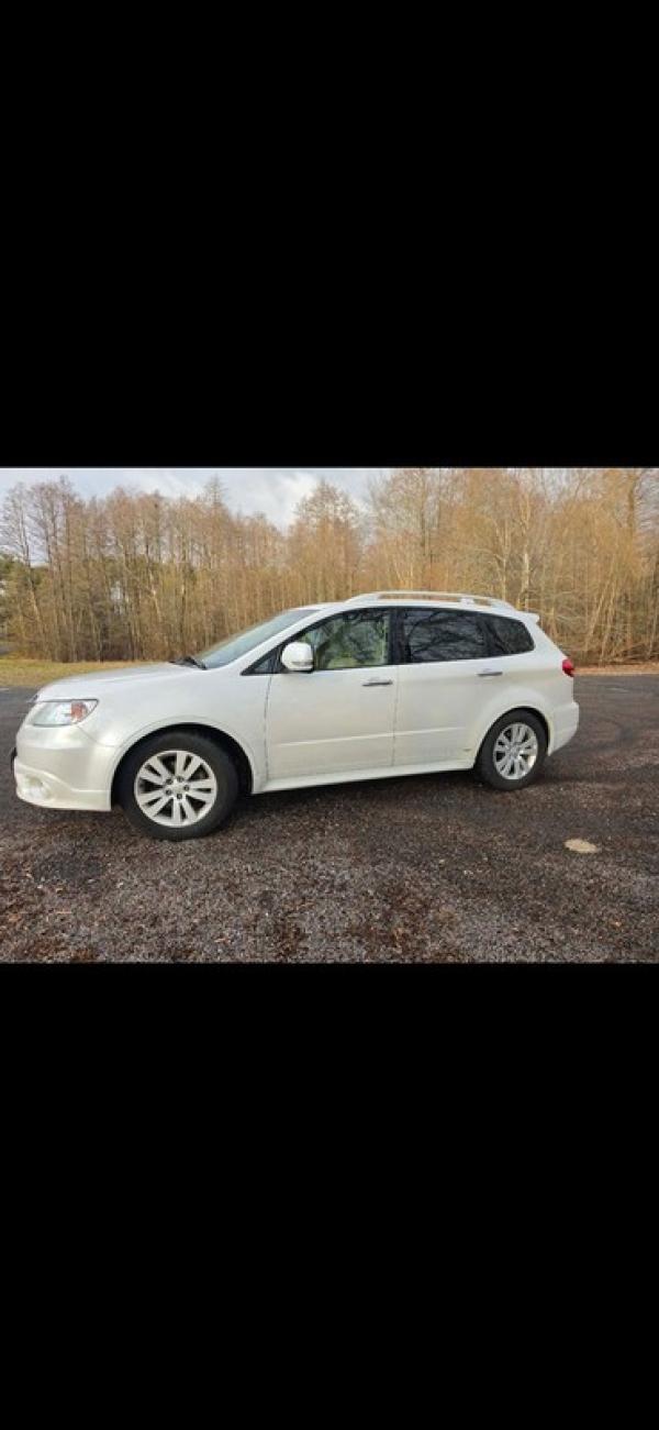 Balts Subaru Tribeca 2009 Pērnava, ar dzinēja tilpumu 3.60 L un nobraukumu 321 tūkst. km par 2300 €, foto 9 vietnē AUTOMOTO.COM.LV