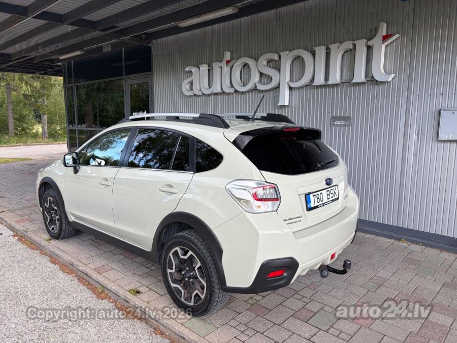 Beige Subaru XV 2016 in Tallinn, with an engine capacity of 2.00 L and mileage of 110 thousand km for 12990 €, photo 4 on AUTOMOTO.COM.LV