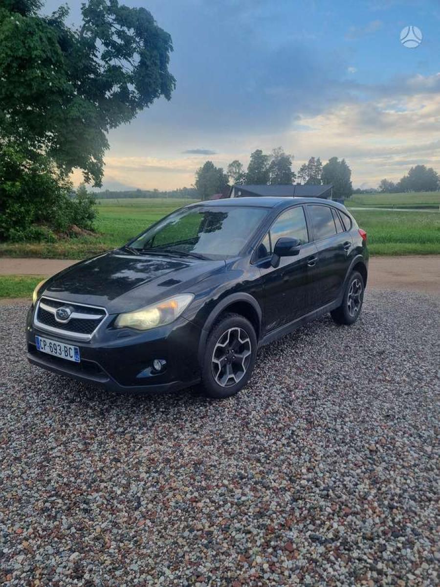 Black Subaru XV 2012 in Silale, with an engine capacity of 2.00 L and mileage of 260 thousand km for 1900 €, photo 4 on AUTOMOTO.COM.LV