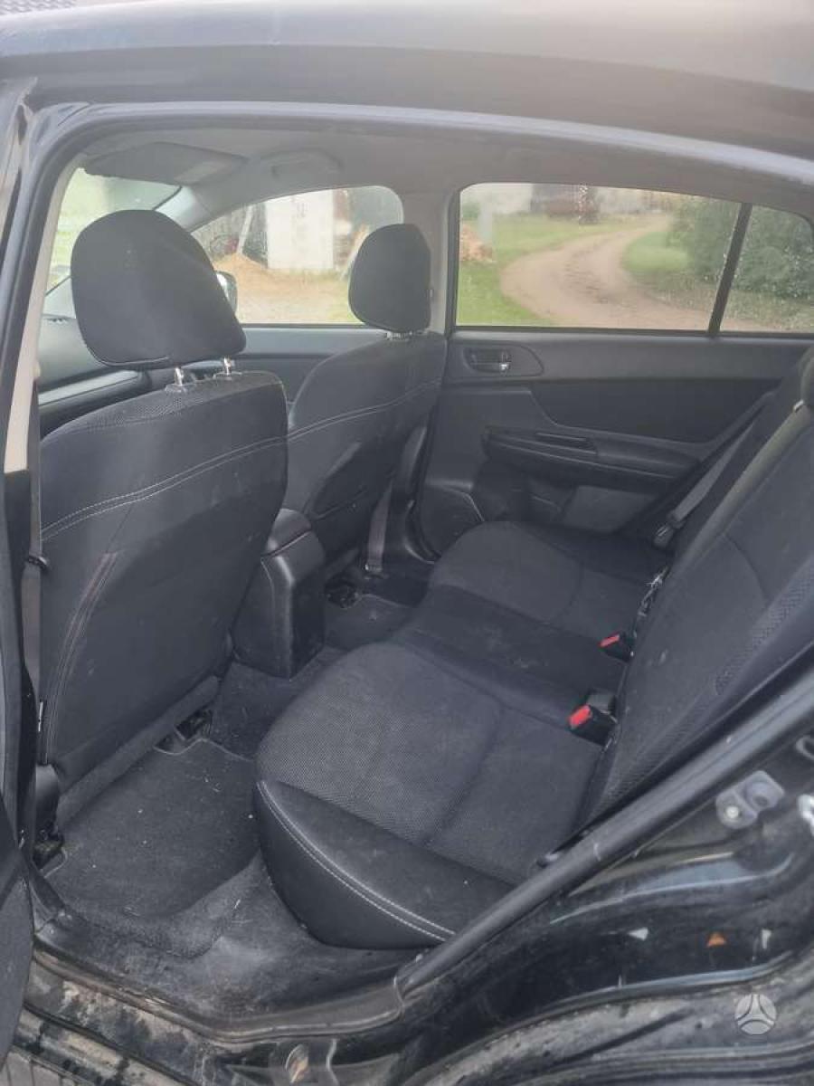 Black Subaru XV 2012 in Silale, with an engine capacity of 2.00 L and mileage of 260 thousand km for 1900 €, photo 8 on AUTOMOTO.COM.LV