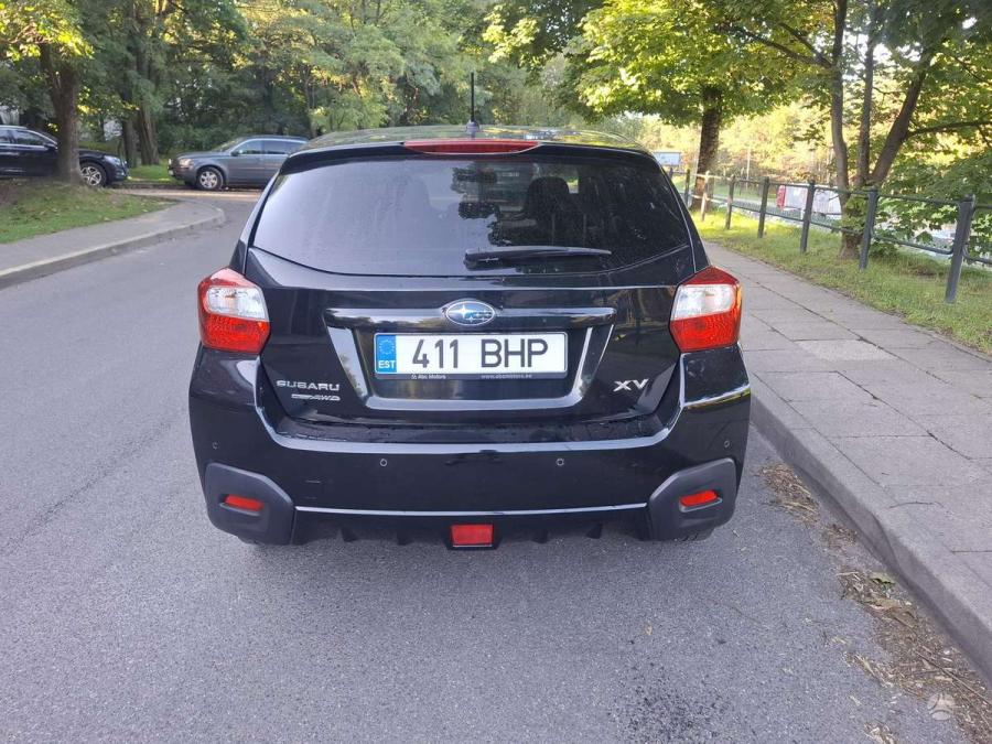 Black Subaru XV 2012 in Vilnius, with an engine capacity of 2.00 L and mileage of 192 thousand km for 6100 €, photo 7 on AUTOMOTO.COM.LV