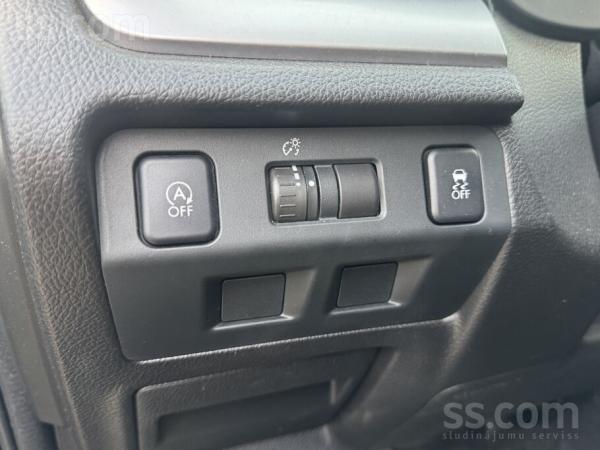 Black Subaru XV 2013 in Riga, with an engine capacity of 2.00 L and mileage of 215 thousand km for 7650 €, photo 9 on AUTOMOTO.COM.LV