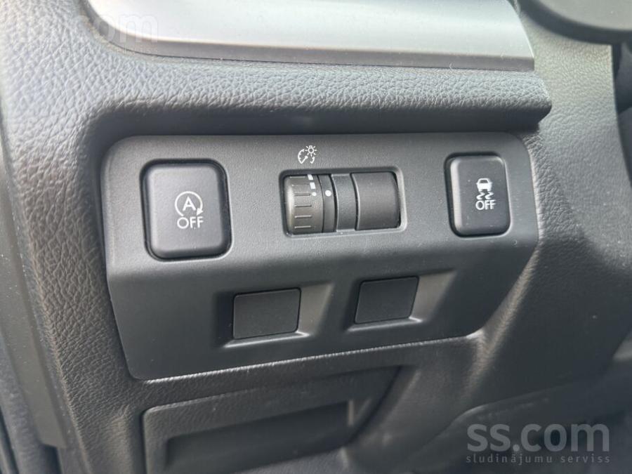 Melns Subaru XV 2013 Rīga, ar dzinēja tilpumu 2.00 L un nobraukumu 215 tūkst. km par 7650 €, foto 10 vietnē AUTOMOTO.COM.LV