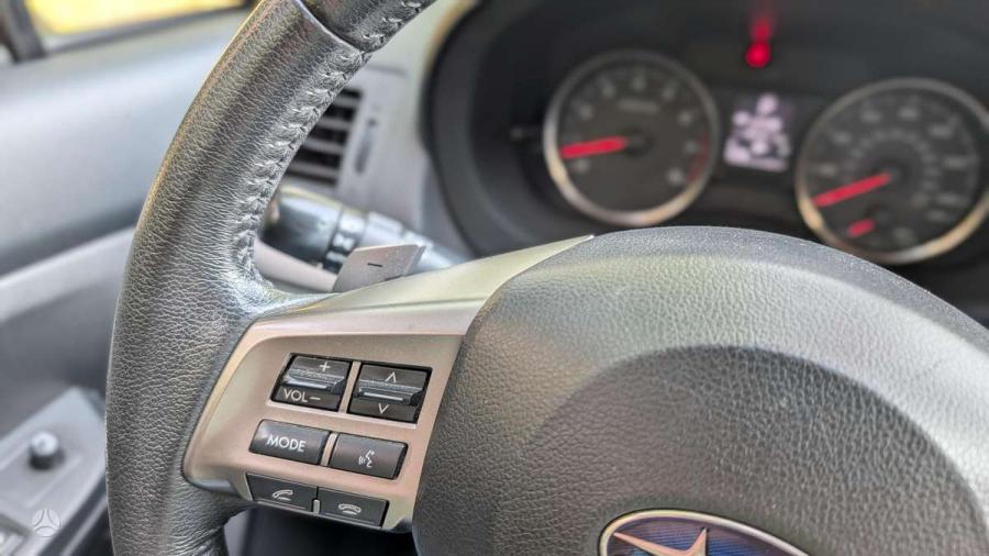 Melns Subaru XV 2014 Klaipėda, ar dzinēja tilpumu 2.00 L un nobraukumu 119 tūkst. km par 7000 €, foto 19 vietnē AUTOMOTO.COM.LV