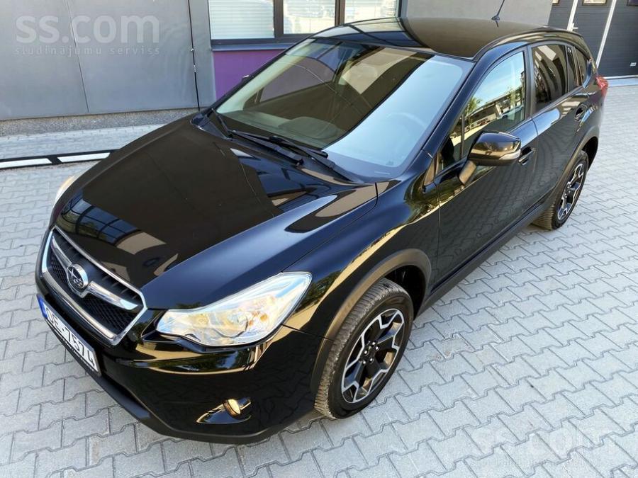 Black Subaru XV 2015 in Riga, with an engine capacity of 2.00 L and mileage of 228 thousand km for 6900 €, photo 5 on AUTOMOTO.COM.LV