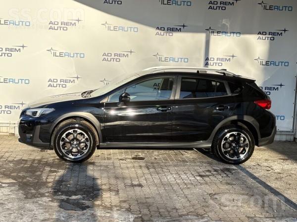 Black Subaru XV 2023 in Riga, with an engine capacity of 1.60 L and mileage of 34 thousand km for 23900 €, photo 2 on AUTOMOTO.COM.LV