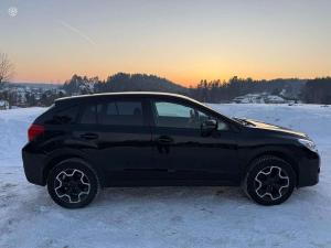 Melns Subaru XV 2014 Prienai, ar dzinēja tilpumu 1.60 L un nobraukumu 202 tūkst. km par 8600 €, foto 3 vietnē AUTOMOTO.COM.LV