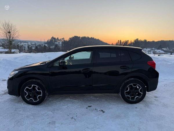 Melns Subaru XV 2014 Prienai, ar dzinēja tilpumu 1.60 L un nobraukumu 202 tūkst. km par 8600 €, foto 6 vietnē AUTOMOTO.COM.LV
