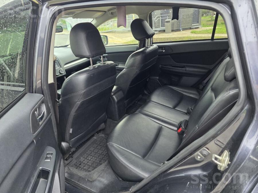 Melns Subaru XV 2014 Rīga, ar dzinēja tilpumu 2.00 L un nobraukumu 282 tūkst. km par 4895 €, foto 10 vietnē AUTOMOTO.COM.LV