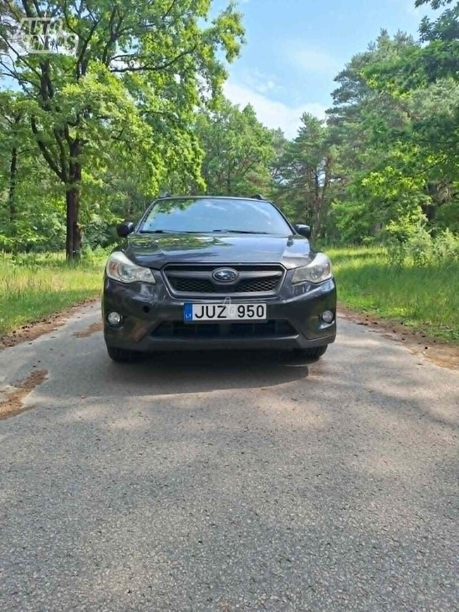 Melns Subaru XV 2014 Kauņa, ar dzinēja tilpumu 2.00 L un nobraukumu 206 tūkst. km par 9500 €, foto 3 vietnē AUTOMOTO.COM.LV