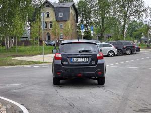 Black Subaru XV 2014 in Riga, with an engine capacity of 2.00 L and mileage of 282 thousand km for 5300 €, photo 6 on AUTOMOTO.COM.LV