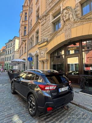 Black Subaru XV 2018 in Riga, with an engine capacity of 2.00 L and mileage of 166 thousand km for 14000 €, photo 4 on AUTOMOTO.COM.LV