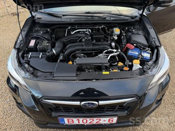 Black Subaru XV 2019 in Riga, with an engine capacity of 1.60 L and mileage of 113 thousand km for 14999 €, photo 8 on AUTOMOTO.COM.LV