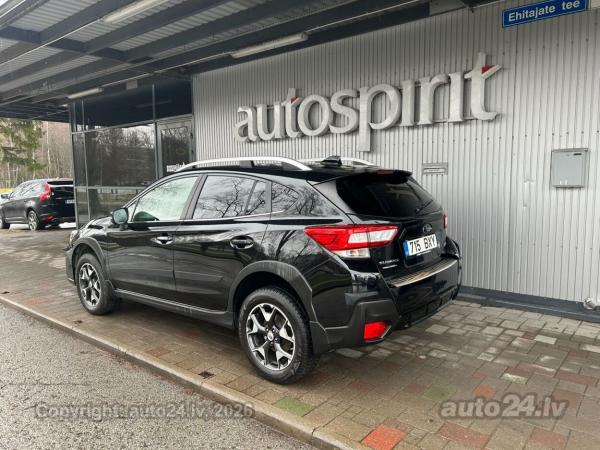 Black Subaru XV 2018 in Tallinn, with an engine capacity of 1.60 L and mileage of 93 thousand km for 16490 €, photo 3 on AUTOMOTO.COM.LV