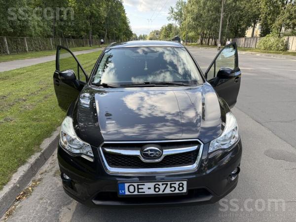 Zils Subaru XV 2012 Rīga, ar dzinēja tilpumu 2.00 L un nobraukumu 199 tūkst. km par 7700 €, foto 1 vietnē AUTOMOTO.COM.LV