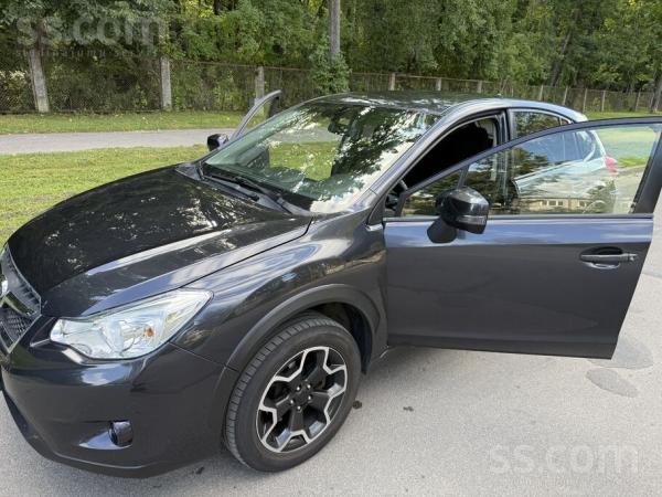 Zils Subaru XV 2012 Rīga, ar dzinēja tilpumu 2.00 L un nobraukumu 199 tūkst. km par 7700 €, foto 2 vietnē AUTOMOTO.COM.LV