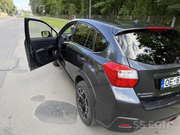 Zils Subaru XV 2012 Rīga, ar dzinēja tilpumu 2.00 L un nobraukumu 199 tūkst. km par 7700 €, foto 4 vietnē AUTOMOTO.COM.LV