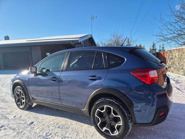 Zils Subaru XV 2013 Marijampole, ar dzinēja tilpumu 1.60 L un nobraukumu 86 tūkst. km par 7999 €, foto 7 vietnē AUTOMOTO.COM.LV