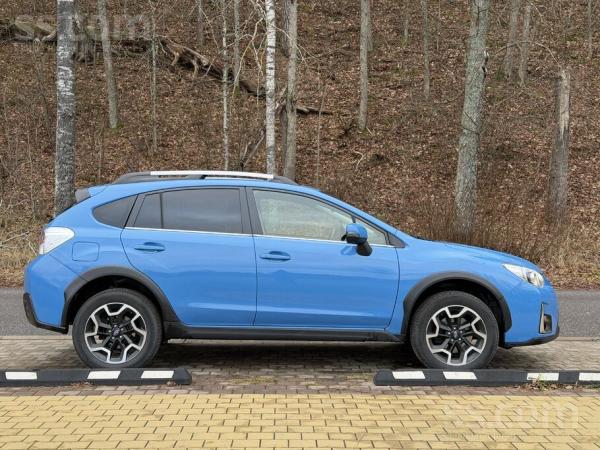 Blue Subaru XV 2016 in Riga, with an engine capacity of 2.00 L and mileage of 156 thousand km for 12000 €, photo 4 on AUTOMOTO.COM.LV