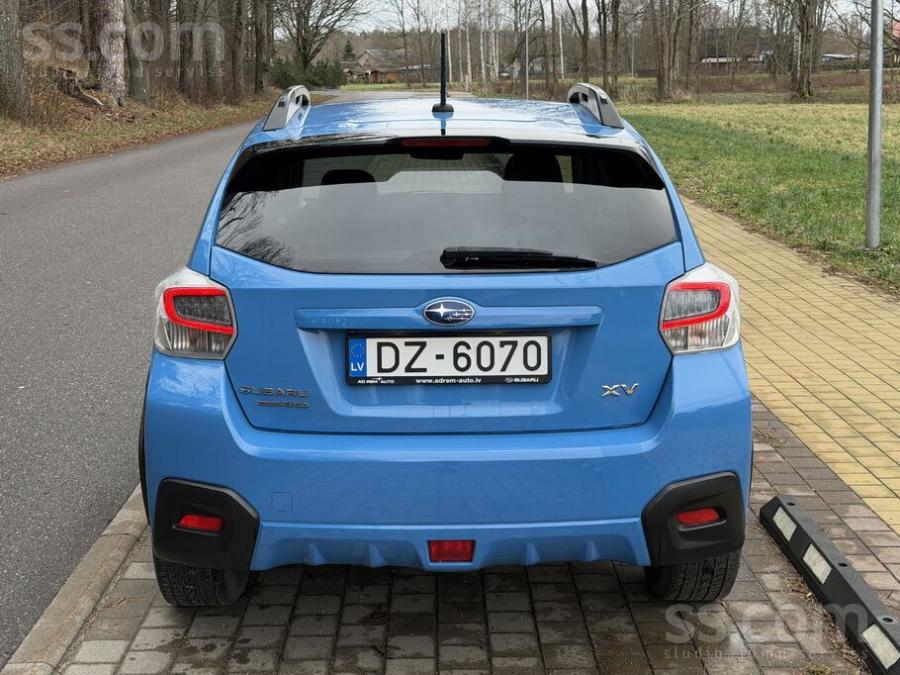Blue Subaru XV 2016 in Riga, with an engine capacity of 2.00 L and mileage of 156 thousand km for 12000 €, photo 6 on AUTOMOTO.COM.LV