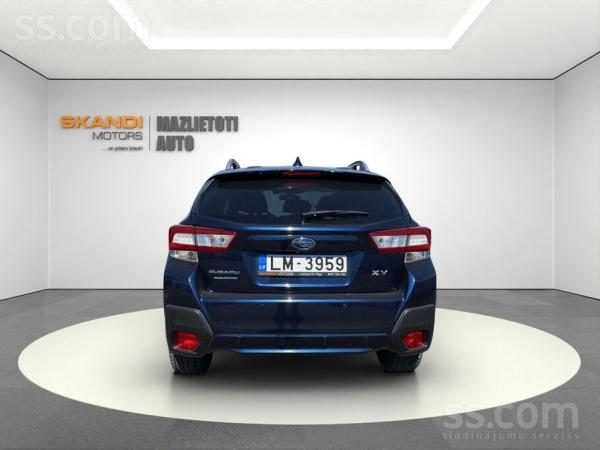 Blue Subaru XV 2018 in Riga, with an engine capacity of 2.00 L and mileage of 54 thousand km for 17790 €, photo 5 on AUTOMOTO.COM.LV