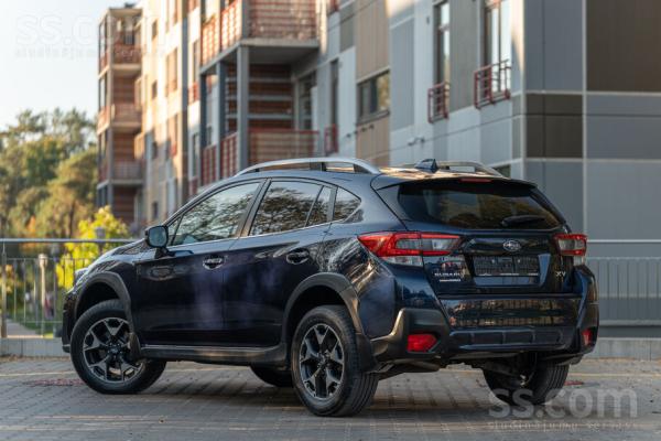 Blue Subaru XV 2020 in Riga, with an engine capacity of 1.60 L and mileage of 45 thousand km for 17800 €, photo 4 on AUTOMOTO.COM.LV
