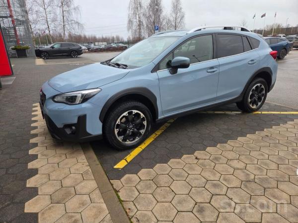 Blue Subaru XV 2023 in Riga, with an engine capacity of 1.60 L and mileage of 36 thousand km for 20990 €, photo 2 on AUTOMOTO.COM.LV