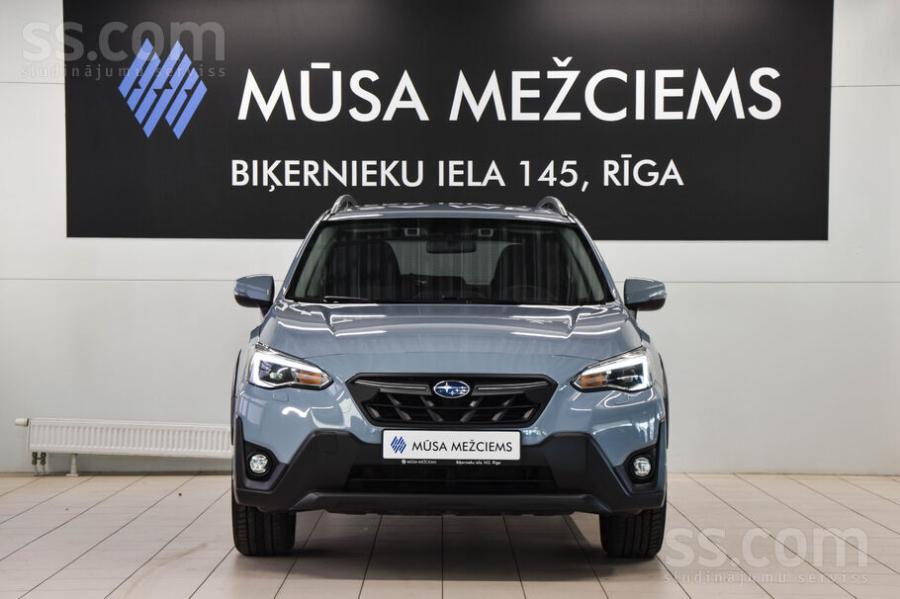 Blue Subaru XV 2023 in Riga, with an engine capacity of 1.60 L and mileage of 50 thousand km for 20990 €, photo 3 on AUTOMOTO.COM.LV