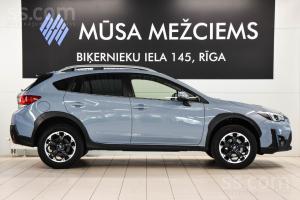 Blue Subaru XV 2023 in Riga, with an engine capacity of 1.60 L and mileage of 50 thousand km for 20990 €, photo 5 on AUTOMOTO.COM.LV