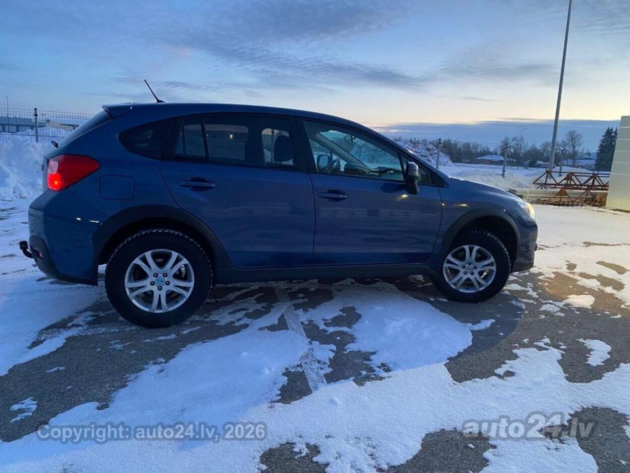 Zils Subaru XV 2013 Tartu, ar dzinēja tilpumu 2.00 L un nobraukumu 253 tūkst. km par 7800 €, foto 3 vietnē AUTOMOTO.COM.LV