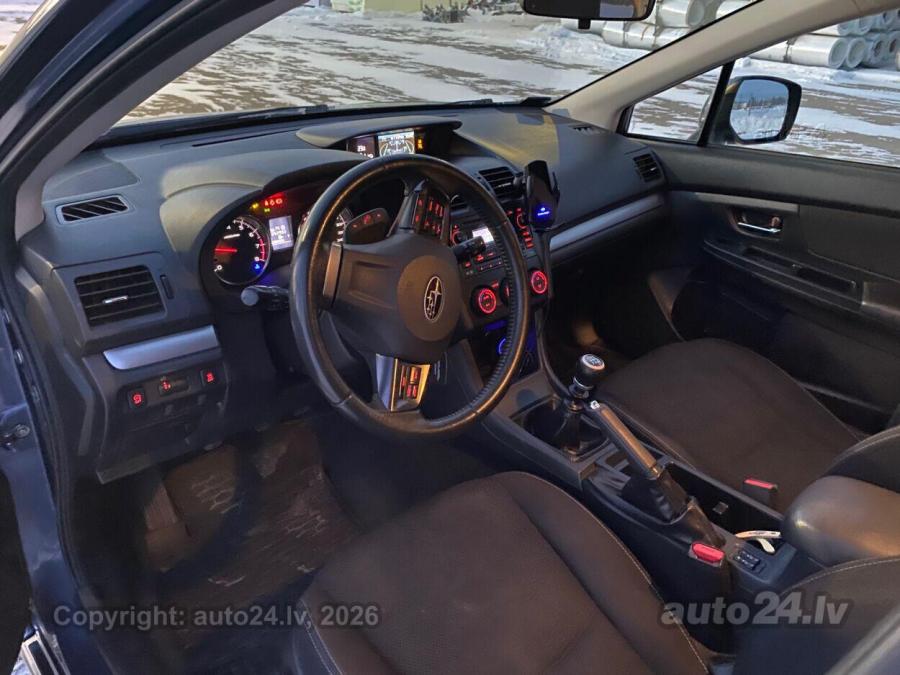 Zils Subaru XV 2013 Tartu, ar dzinēja tilpumu 2.00 L un nobraukumu 253 tūkst. km par 7800 €, foto 6 vietnē AUTOMOTO.COM.LV