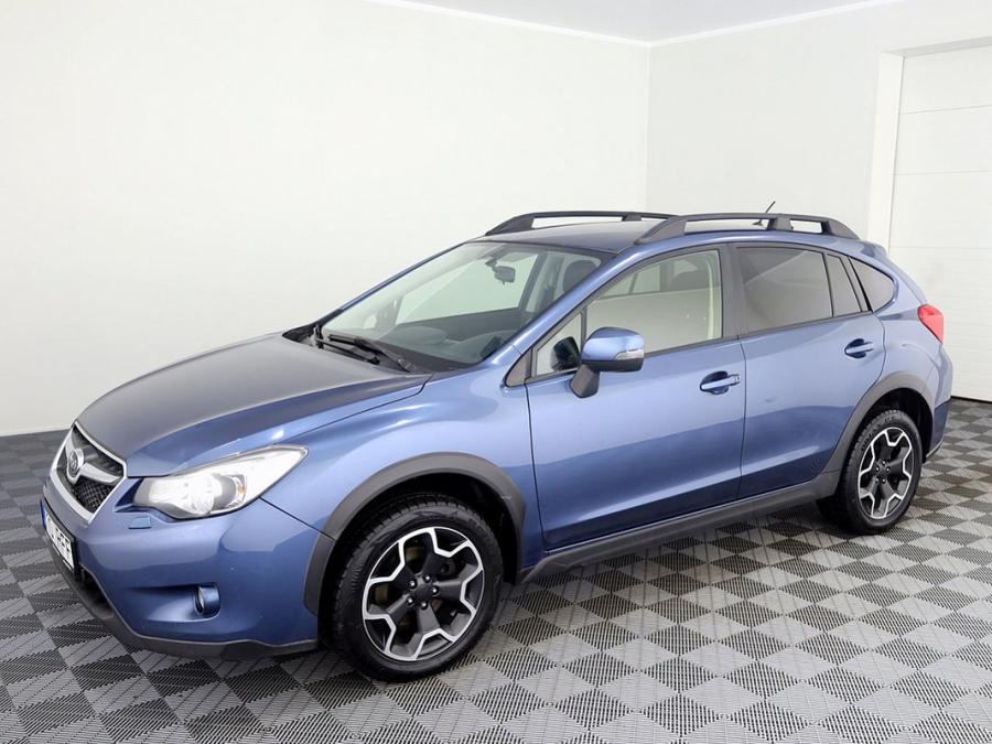 Zils Subaru XV 2012 Tallina, ar dzinēja tilpumu 2.00 L un nobraukumu 279 tūkst. km par 2699 €, foto 10 vietnē AUTOMOTO.COM.LV