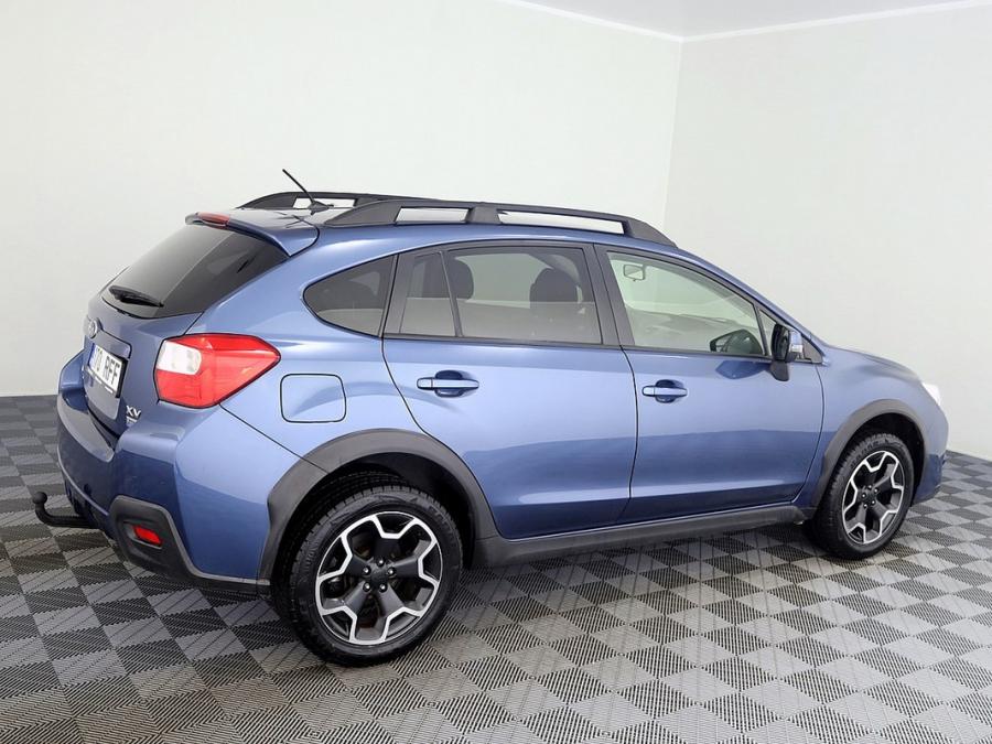 Zils Subaru XV 2012 Tallina, ar dzinēja tilpumu 2.00 L un nobraukumu 279 tūkst. km par 2699 €, foto 11 vietnē AUTOMOTO.COM.LV