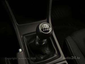 Zils Subaru XV 2013 Pērnava, ar dzinēja tilpumu 2.00 L un nobraukumu 190 tūkst. km par 7990 €, foto 14 vietnē AUTOMOTO.COM.LV