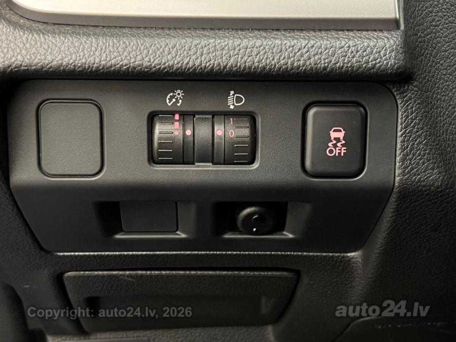 Zils Subaru XV 2013 Pērnava, ar dzinēja tilpumu 2.00 L un nobraukumu 190 tūkst. km par 7990 €, foto 19 vietnē AUTOMOTO.COM.LV