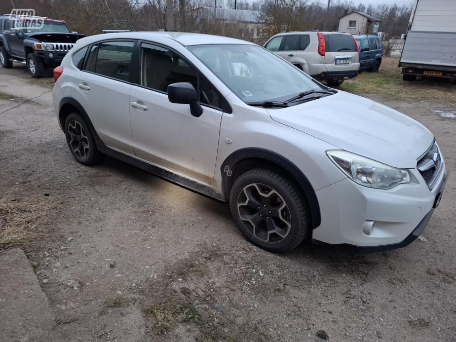 Subaru XV 2013 in Panevezys, with an engine capacity of 2.00 L and mileage of 275 thousand km for 6900 €, photo 4 on AUTOMOTO.COM.LV