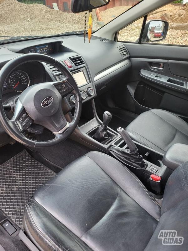Subaru XV 2013 in Siauliai, with an engine capacity of 2.00 L and mileage of 156 thousand km for 5900 €, photo 3 on AUTOMOTO.COM.LV
