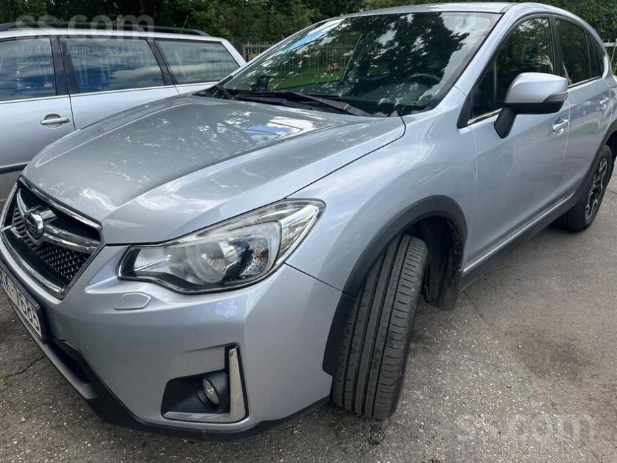 Subaru XV 2016 in Riga, with an engine capacity of 2.00 L and mileage of 280 thousand km for 6150 €, photo 1 on AUTOMOTO.COM.LV