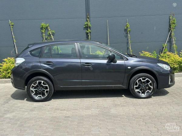 Subaru XV 2016 in Vilnius, with an engine capacity of 1.60 L and mileage of 165 thousand km for 8500 €, photo 7 on AUTOMOTO.COM.LV