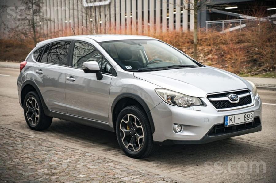 Grey Subaru XV 2012 in Riga, with an engine capacity of 2.00 L and mileage of 0 thousand km for 29999 €, photo 3 on AUTOMOTO.COM.LV